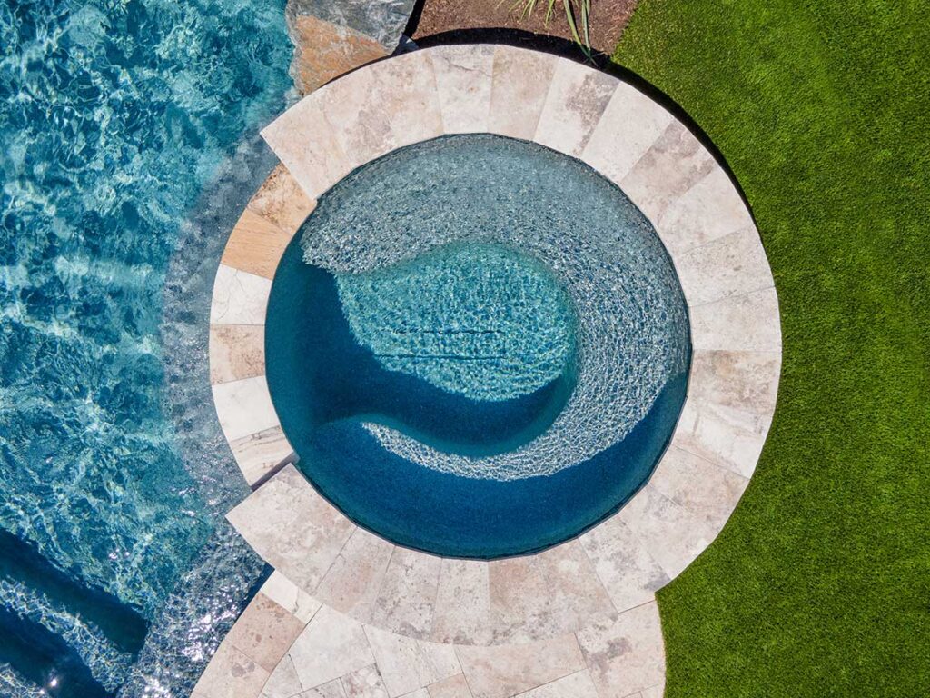 Custom Spas Designs | Avree Custom Pools